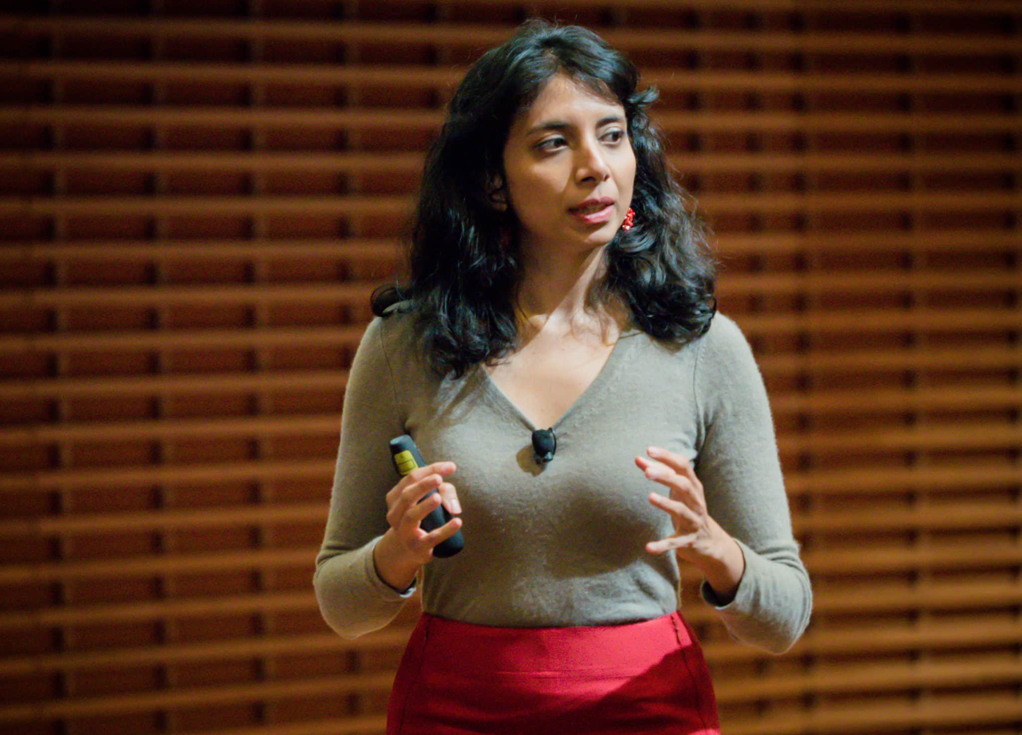 Anima Anandkumar at ScaledML 2018: Talk & Slides | Matroid