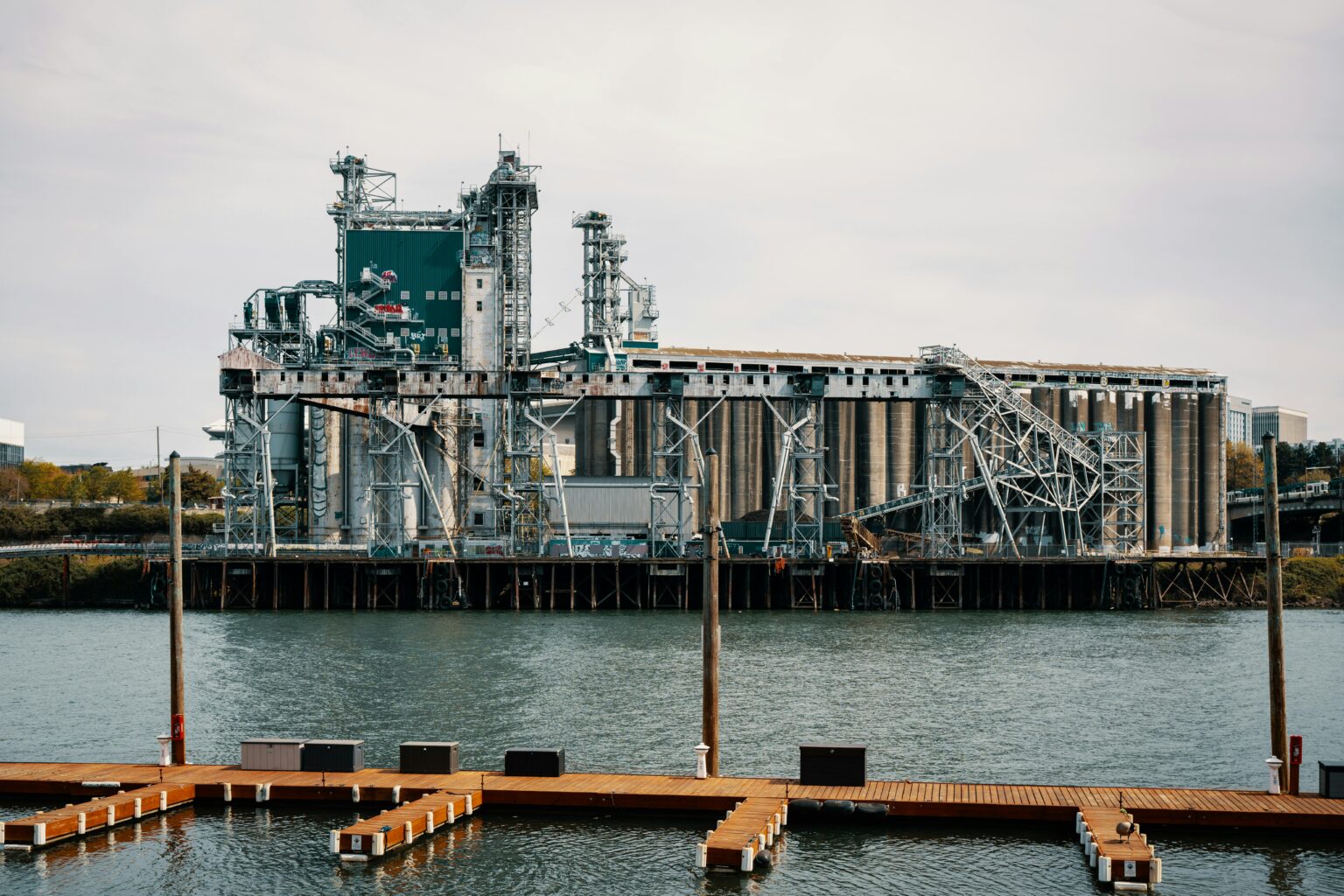 Boost Manufacturing Efficiency with AI Vision | Matroid